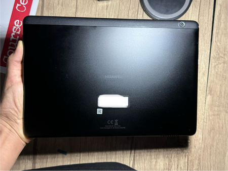 Продаеться Планшет Huawei Media pad T5