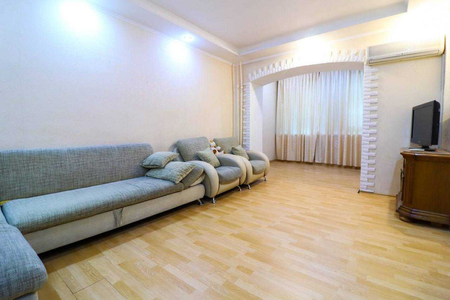 Продается квартира 3/1/4 ул.Бобура