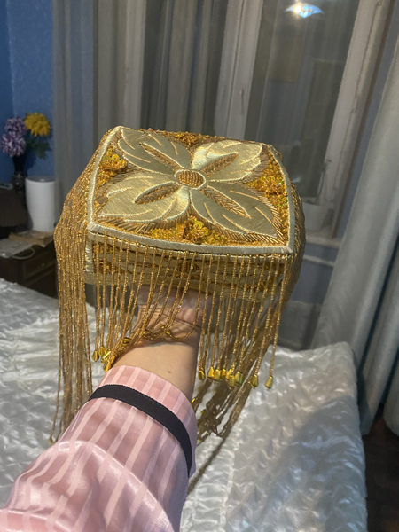 Продаються национальные платья