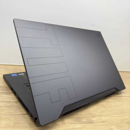 Asus Tuf Dash Core i7 11370H / 8GB / 512GB / RTX 3060 6GB