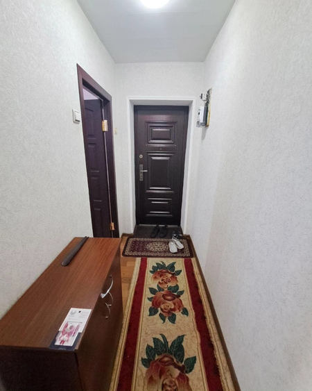 Продаётся 1² комнатная квартира дом 77 серия, Яшнабад