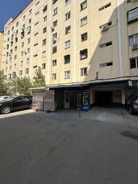 Mini market arendaga beriladi