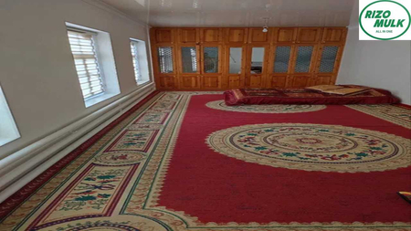 Олмазор туманида файзли ховли сотилади. NR494/131