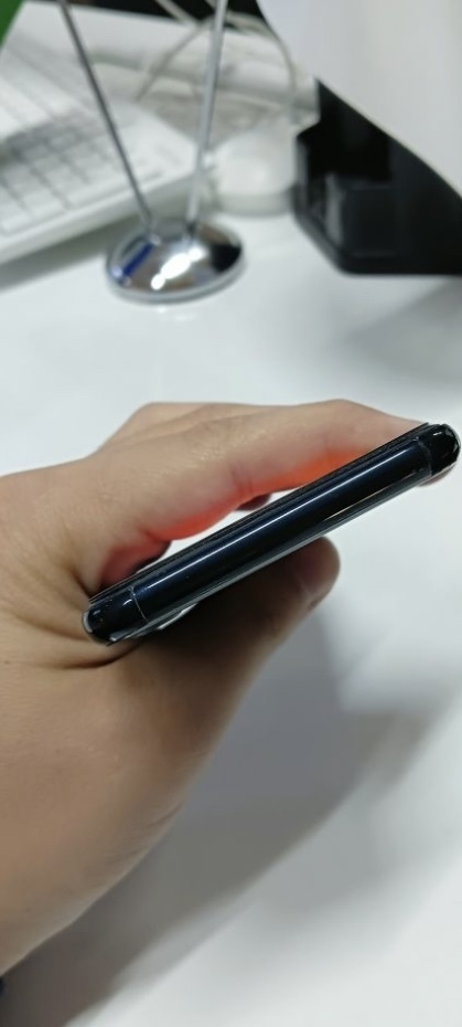 айфон se/2022 64gb,идеал коробка документ йок