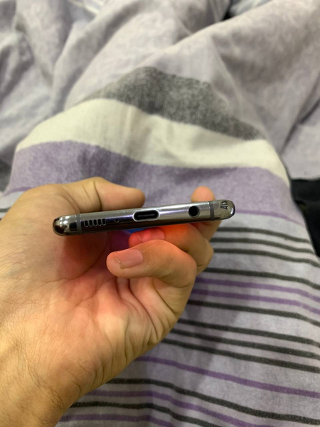 Samsung s10 xotirasi 8ga128 aybi umiman yo‘q