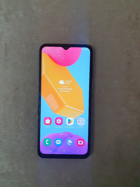 Srochna Sotiladi Samsung Galaxy M13 4/64Gb Rang Black Original Vietnam