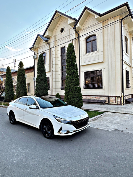 Hundai Elantra 3 Позиция 2022 Состаяние Идеално топтоза Пробег 39000km
