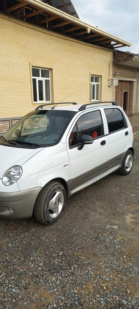 Matiz best oq  seriy 2017 yil holati yaxshi