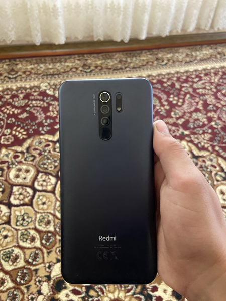 Redmi 9 srochno sotiladi