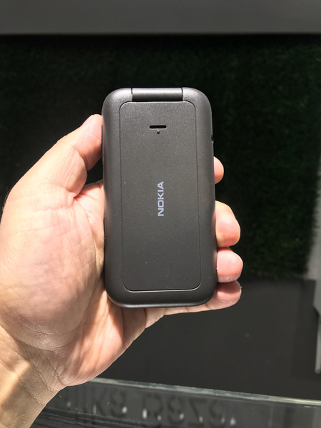 Nokia 2660 yengii