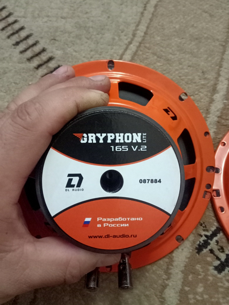 Продам калонки DL audio Gryphon lite в очень хорошем состояние.