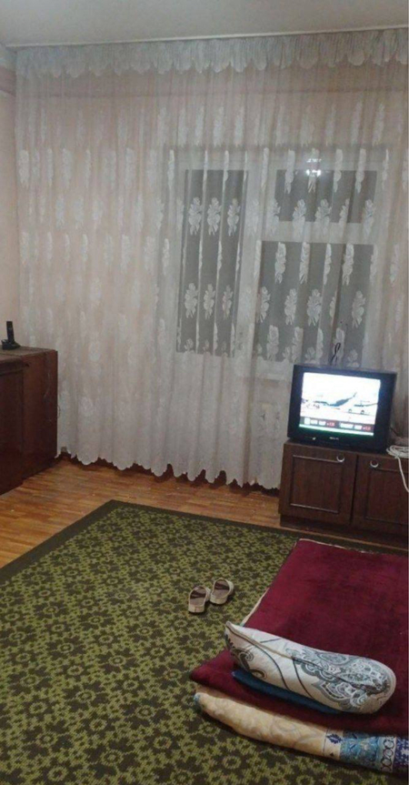 Срочно продаётся Юнусабад 17кв 2/2/5
