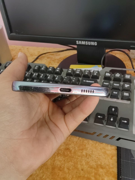 SAMSUNG A73 128/6