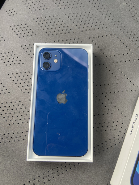 Iphone 12 64 77%
