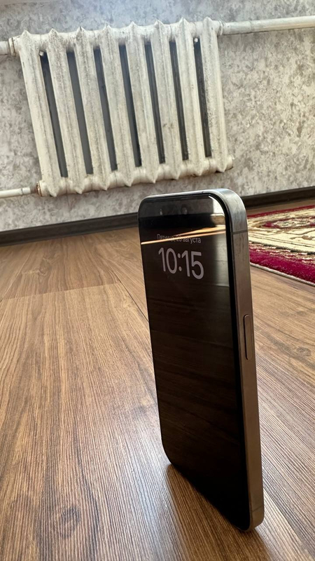 Айфон 15 про сатилади