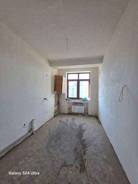 Продам квартиру 3/3/8/90м2 ЖК Parisien мост мукимий 1 нотариальная