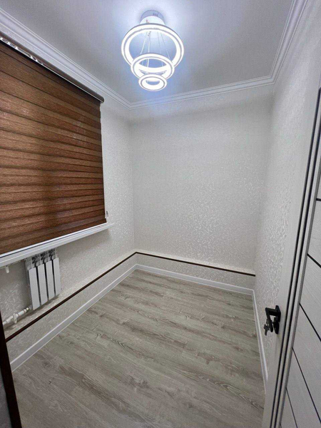 СРОЧНО !! Продается квартира в Яшнабаде 1/1/4 ( 33 кв/м ) Авиасозлар 3