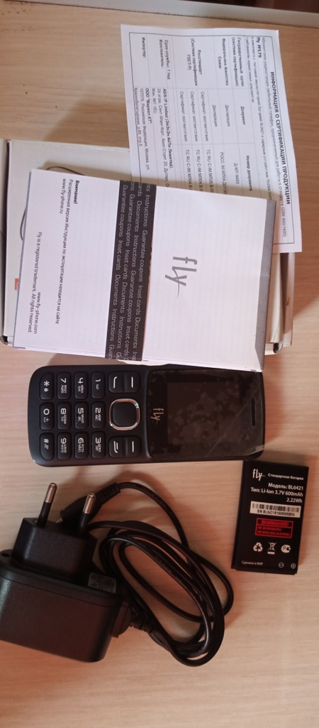 Телефон FLY ff179