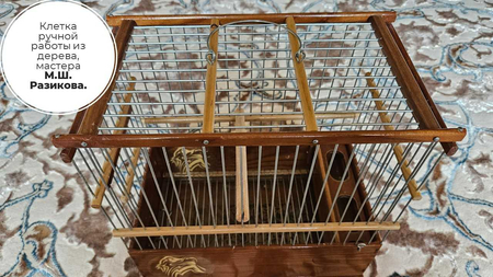 Ручная клетка для птиц из натурального дерева