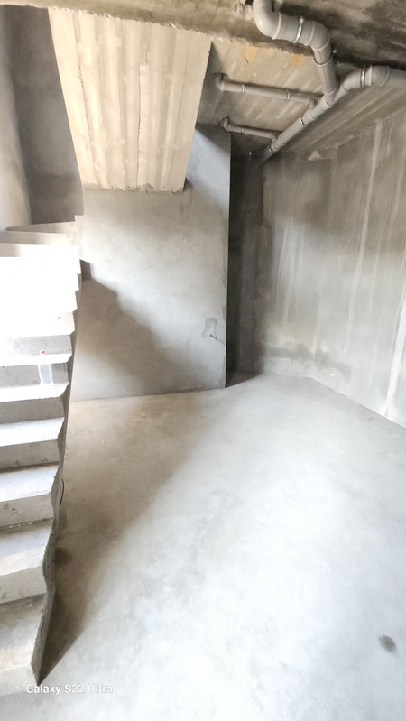 Продается Евро дом каробка, Кибрайский район, Турк маххаля 
Адрес: Киб