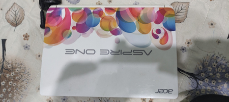Нэтбук acer aspire one
