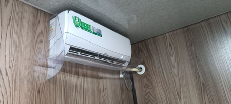 Deflektor Zashitniy ekran. Kanditsioner.