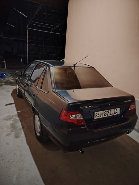 Neksiya 2 1.6 sotiladi