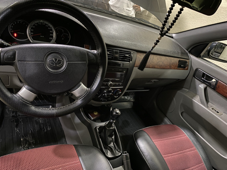 Lacetti 1.8  2011