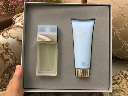 DOLCE & GABBANA light blue