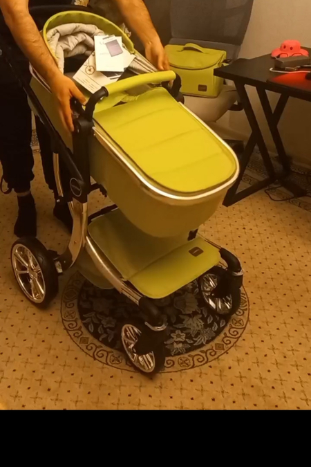 Коляска детская baby luxmom