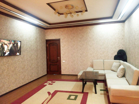 Shaxar markazida arzon 2 xonalik 2 qavat gorgaz