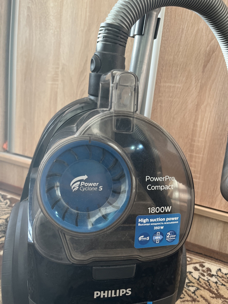 Пылесос Philips