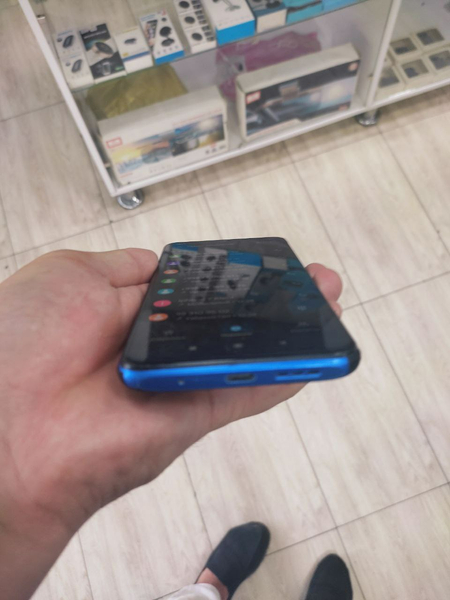 Redmi 9t srochna sotiladi