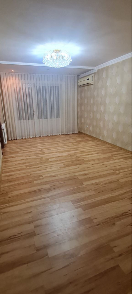 Олмазорда уй сотилади 3 хона
