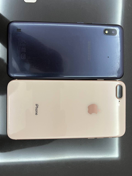 Samsung a10 iPhone 8 plus