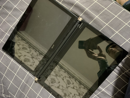 Noutbook Acer Iconia