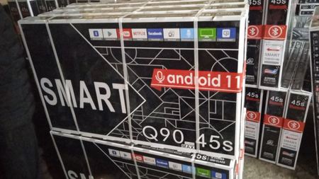 Samsung 45 android13 golosavoy pultli