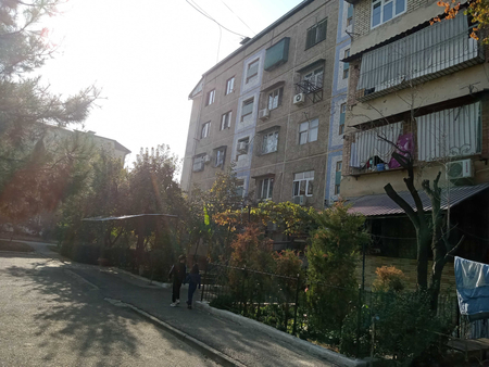 3х комнатная сквозная квартира на 1 этаже Ибн Сино-1 (87111)
