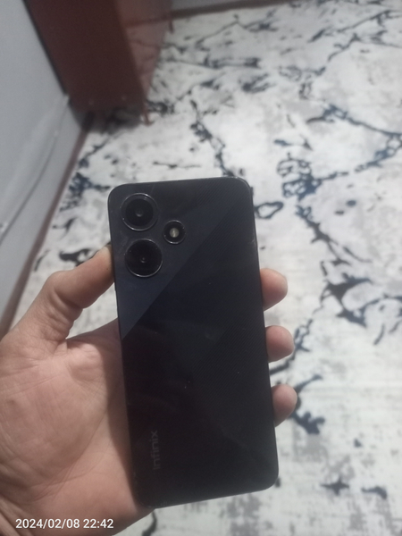 Infinix hot 30play 128ga 16 8+8