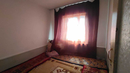 Срочно продаю квартиру 2/5/5 ор-р Рисовый рынок, ТЦ Магнит