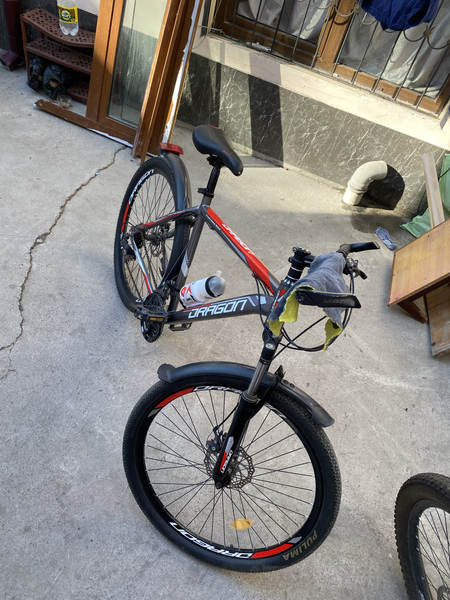 Velosiped kuryerlaga zor variant