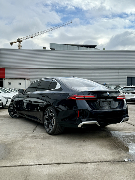 Bmw I5 (G60) 530 Li Sotuvdaa