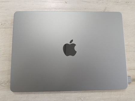 Продаётся MacBook Air
