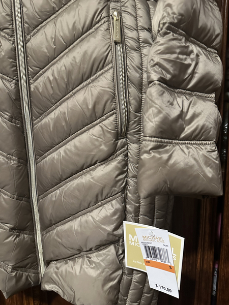 Продам куртку