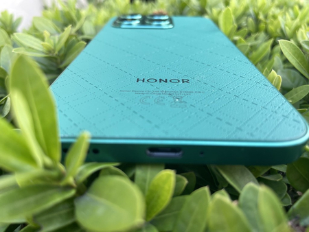 Honor X8b 8/256 гб в идеальном состоянии (почти новый)
