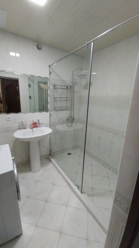 Сдаётся люкс 160м2 4х ком новостройки на 1 этаже в районе Поворот