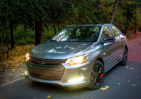 CHevrolet Onix Redline