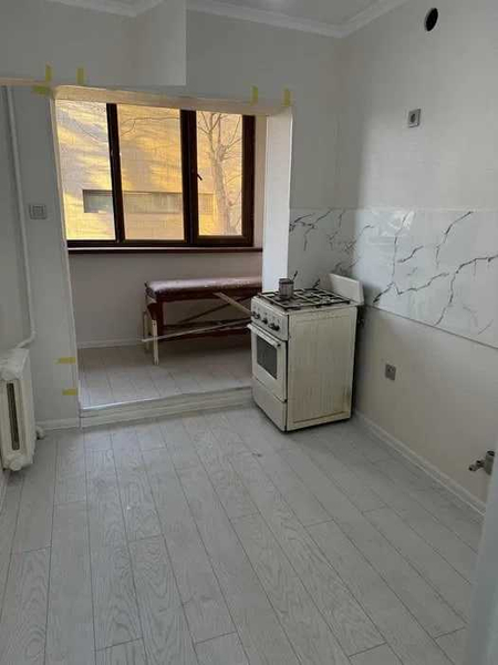 (N 82977) Продаётcя квартира 1/3/5 на Академ Городок 30 кв.м. (Арсен)
