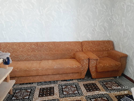 Диван кресло сатылады, бир диван еки кресло