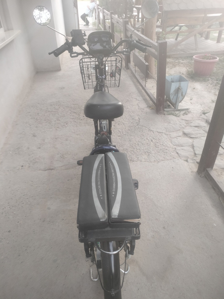 Velosikuter P 111